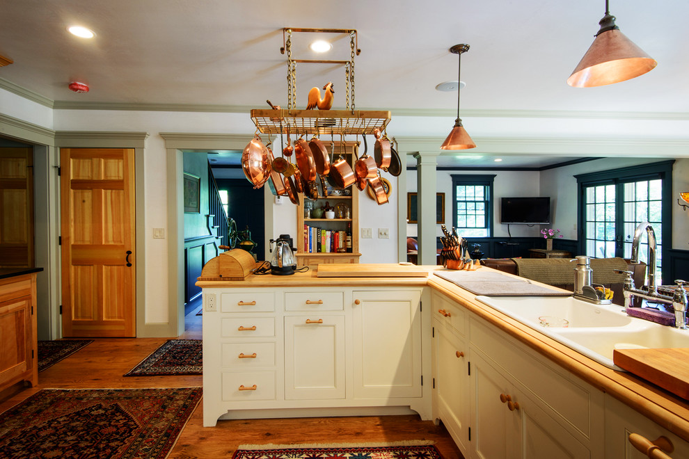 A Cape in the Valley - Country - Kitchen - Burlington - by Vermont ...