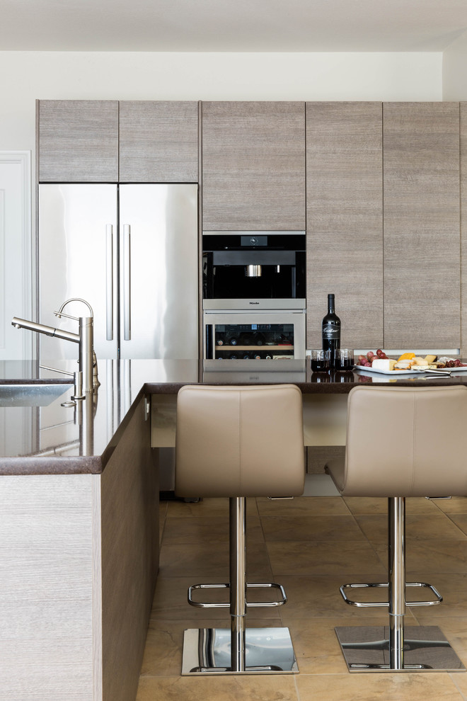 A Chef-Worthy Remodel - Modern - Kitchen - Houston - by Cantoni Houston ...