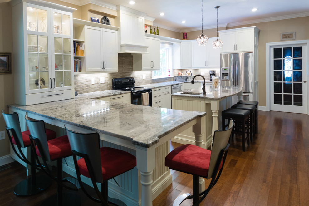 A Chic Transformation - Contemporary - Kitchen - Charleston - by A and ...