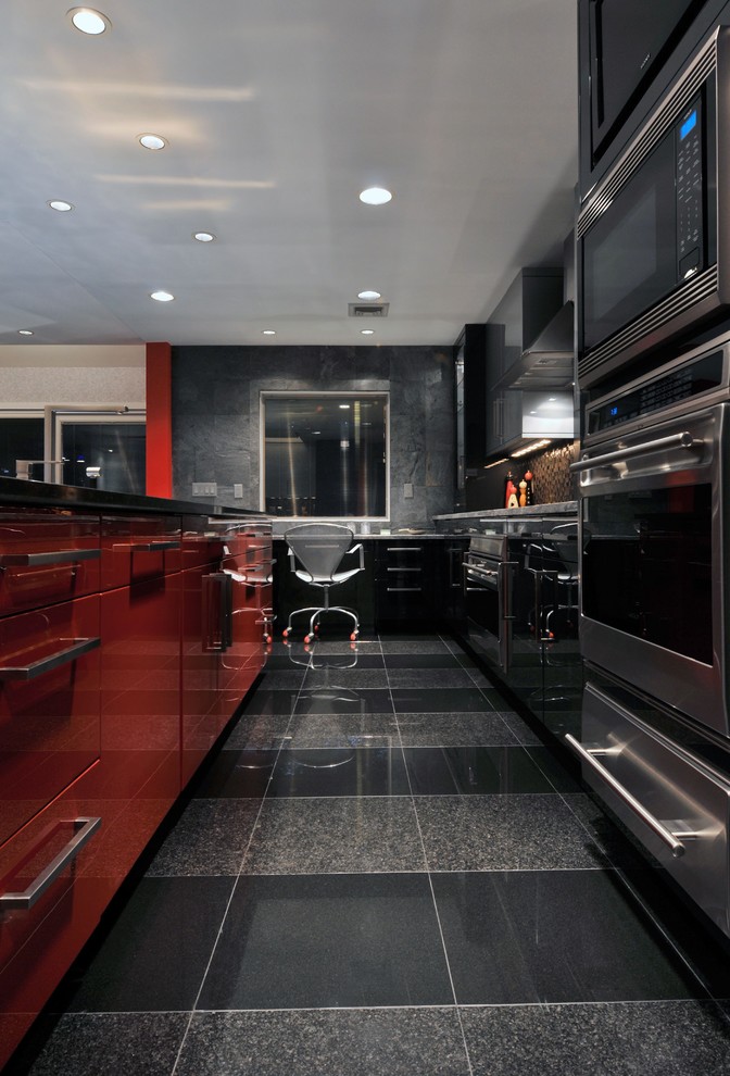 A Collector's Kitchen - Contemporary - Kitchen - New York - by Showcase ...