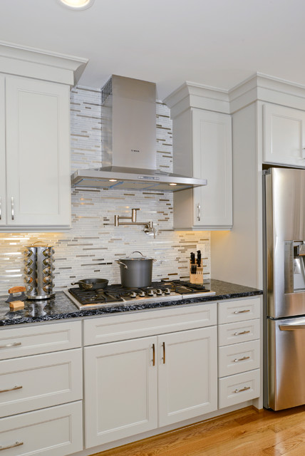 A Contemporary Designed Kitchen in Fairfax VA - Cuisine - Washington, D ...