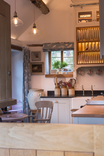 A cotswold dream - Country - Kitchen - Gloucestershire - by Auspicious ...