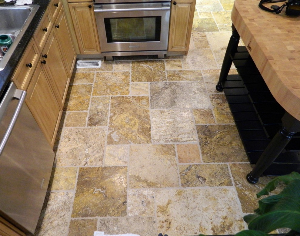 A Few Photos of Tile Works Projects - Traditional - Kitchen ...