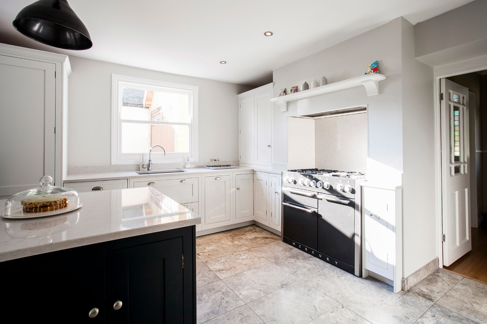 A Fresh & Modern Kitchen For A Busy Working Family By Burlanes ...