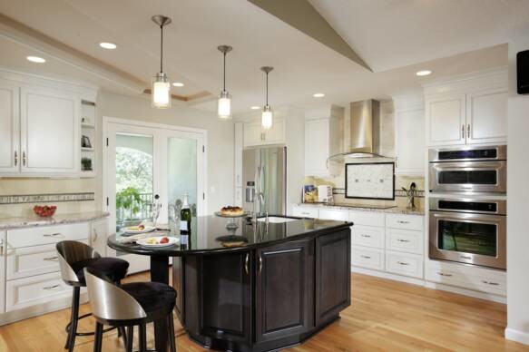 A Grand Kitchen - Traditional - Kitchen - Sacramento - by DreamBuilders ...