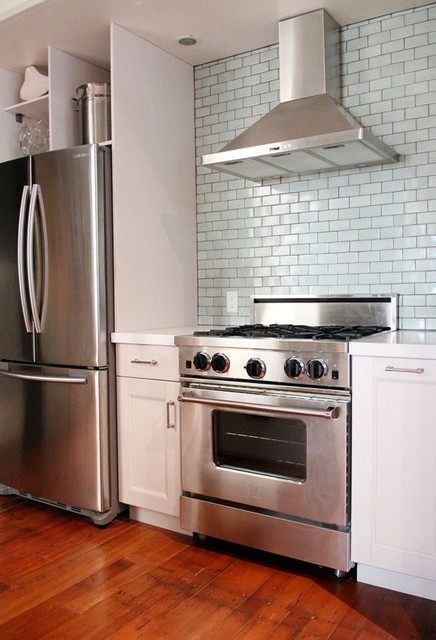 A Kitchen Renovation in a 1890's Victorian Condo with a 30" BlueStar ...