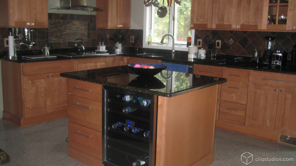 A Maple Kitchen for Cooks - Traditional - Kitchen - Minneapolis - by ...