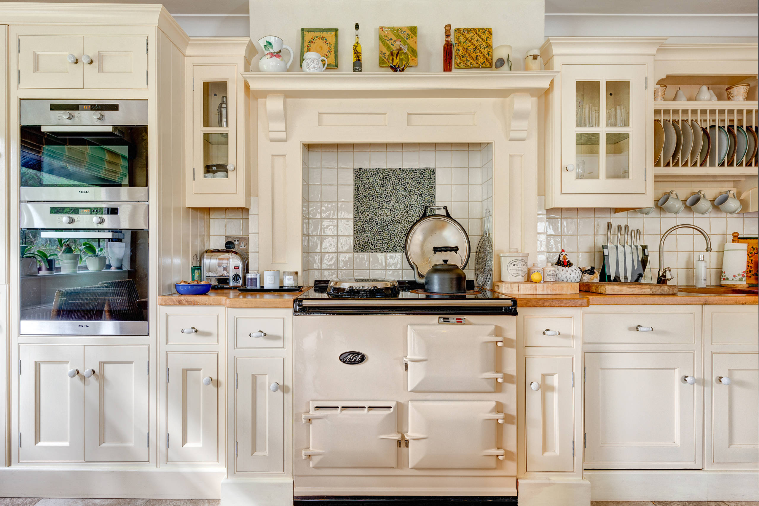 10 Ways to Recreate the Great British Bake Off Kitchen Look | Houzz UK