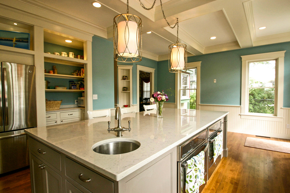 A separate pantry area with built-in lower cabinets provides ample ...