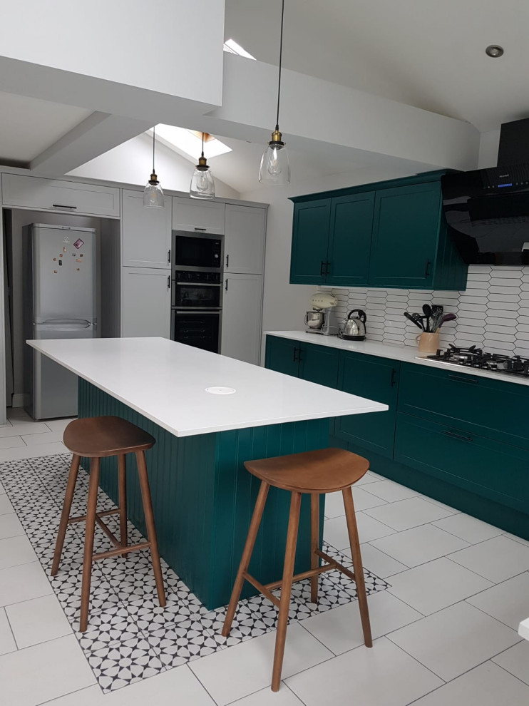 A Single Storey Rear Extension in Sutton - Modern - Kitchen - London ...