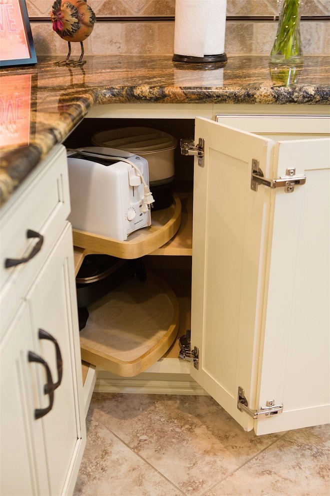 A Touch of Jewels - Traditional - Kitchen - Other - by DreamMaker Bath ...