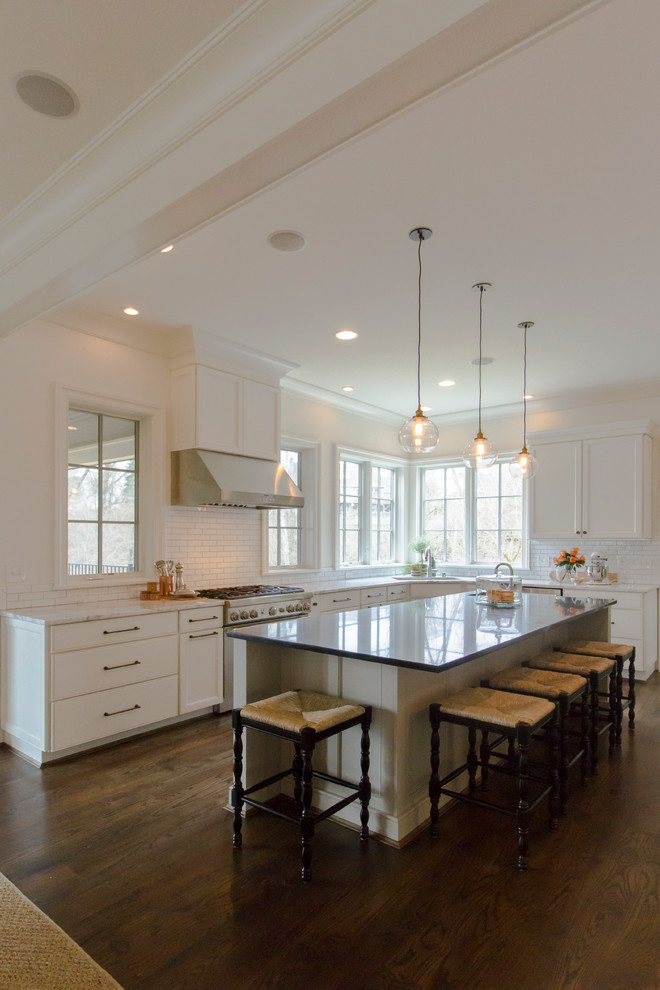 A Winter White Kitchen - Traditional - Kitchen - Cincinnati - by Schone ...