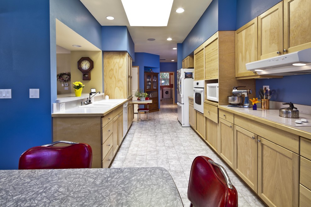 Accessible Kitchen Design - Traditional - Kitchen - Seattle - by DMH ...