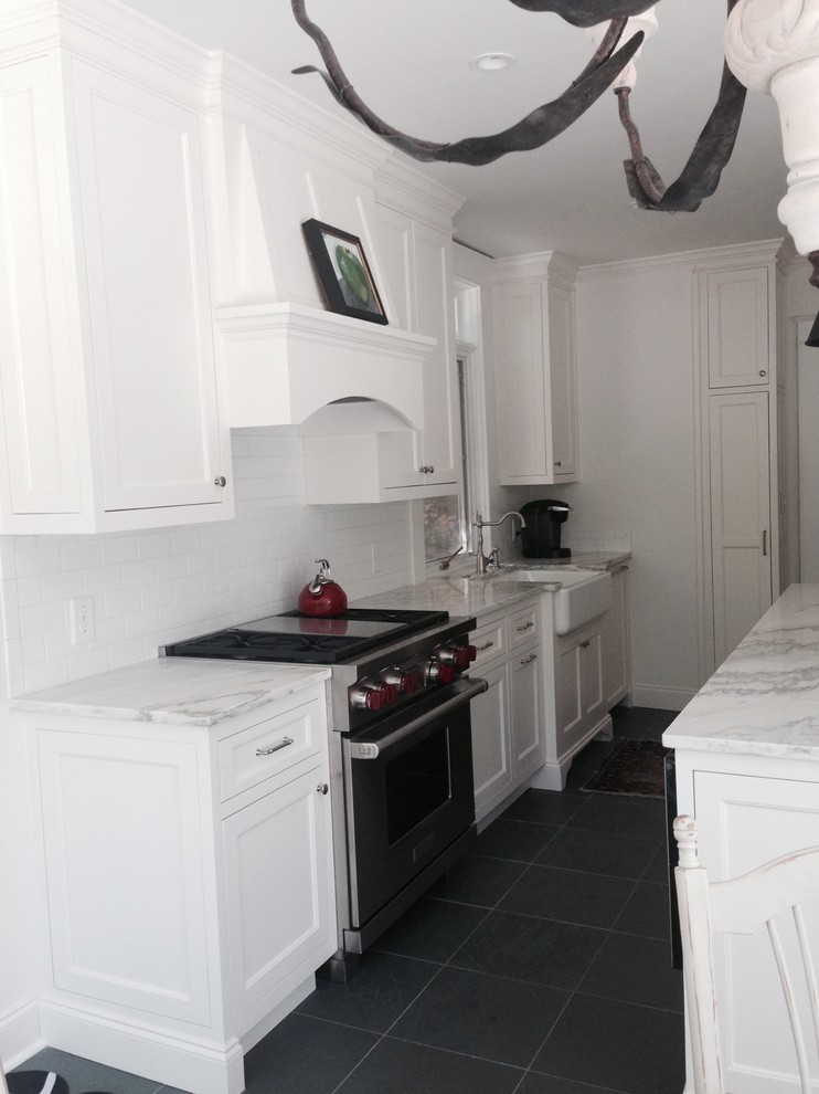 Alabama White Kitchen - Traditional - Kitchen - Atlanta - by Kristin ...