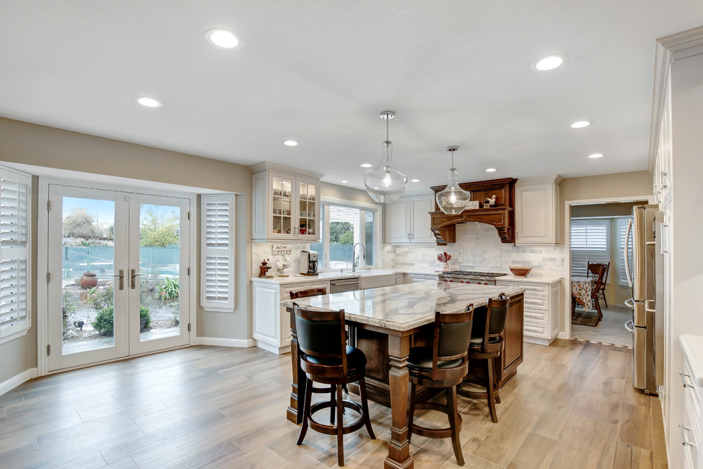 Alessandro - Traditional - Kitchen - Los Angeles - by Norm Tessier ...