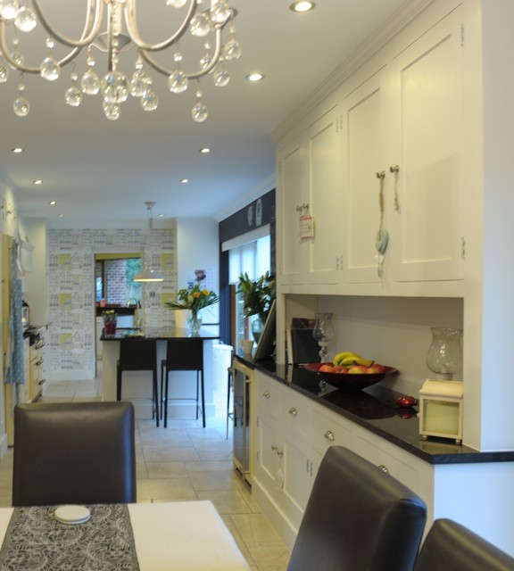 Alexanders Kitchen in Chesterfield - Modern - Kitchen - London - by ...