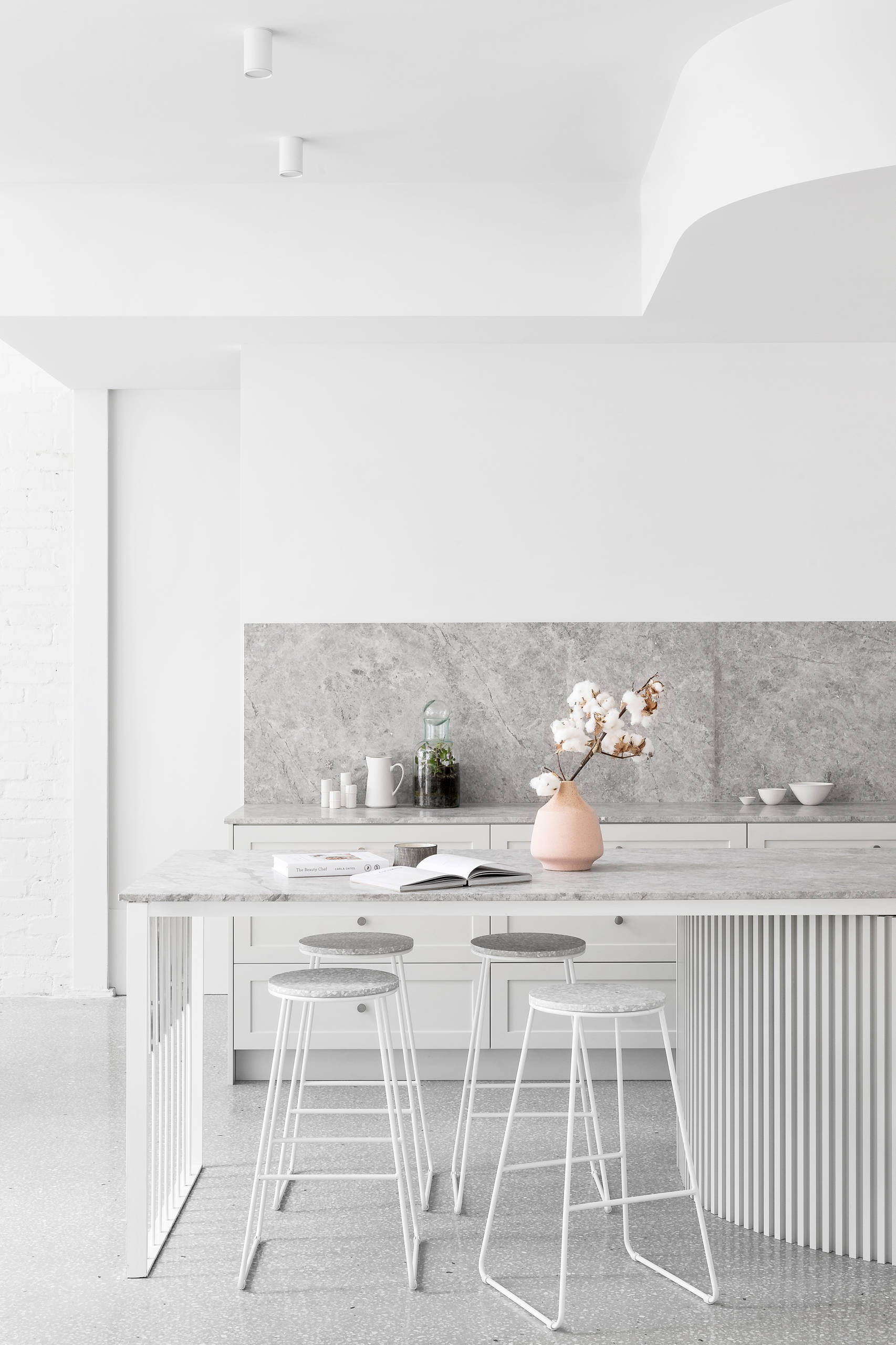 10 Ways to Dress Up Your Kitchen Island | Houzz NZ