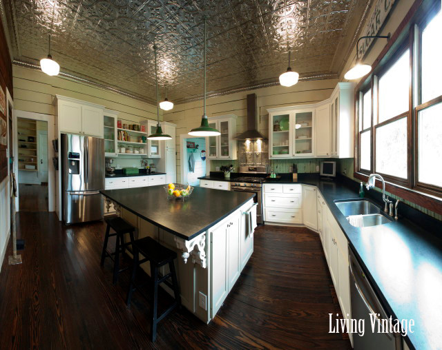 Alto kitchen - Traditional - Kitchen - Houston - by Living Vintage | Houzz