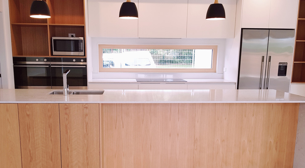American Oak Island Bench - Contemporary - Kitchen - Hamilton - by ...