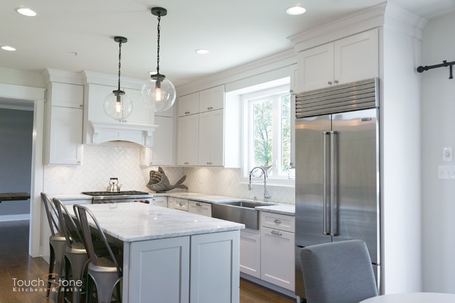 An All-White Kitchen Renovation - Classique Chic - Cuisine ...