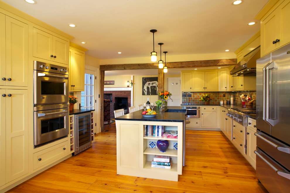 Antique Saltbox Renovation and Expansion - Farmhouse - Kitchen - Boston ...