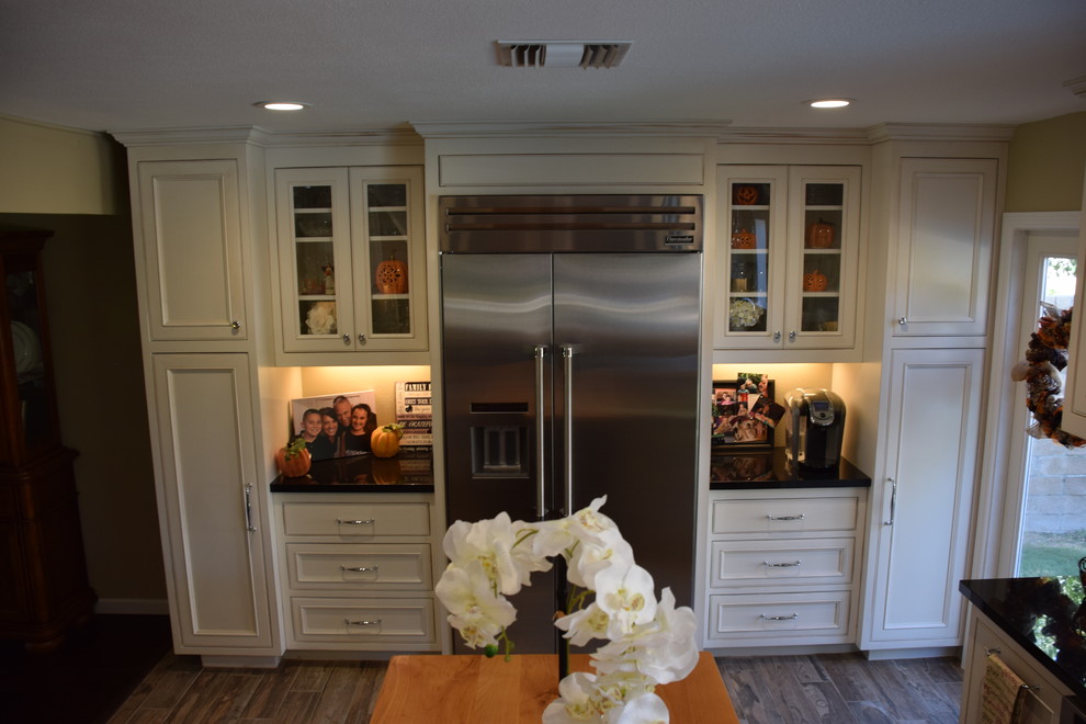 Antique Sand Through White Painted Kitchen with Alder Island ...