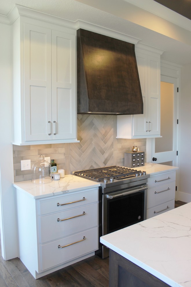 Applestone Homes of Quad Cities White Kitchen With Gray Island ...