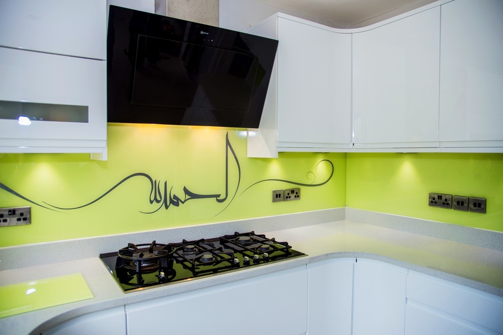 "ARABIC BLESSING SYMBOL" Stensil glass kitchen splashback by CreoGlass ...