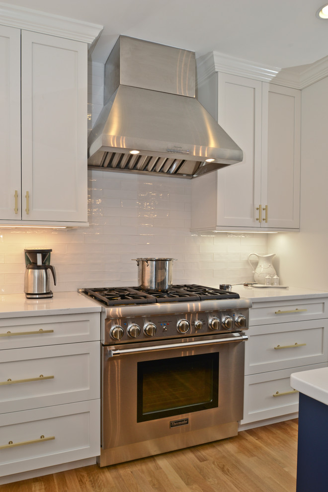 ARLINGTON, VIRGINIA: SMALL COLONIAL HOME KITCHEN ADDITION ...