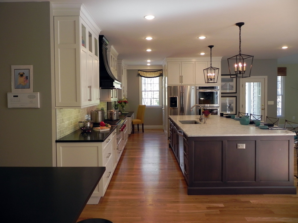 Arnold Kitchen - Traditional - Kitchen - Baltimore - by Tina Colebrook ...