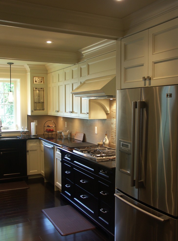 Arts & Crafts Kitchen Design - Traditional - Kitchen - Toronto - by ...