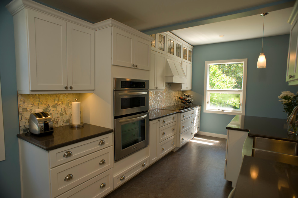 Arts & Crafts Kitchen Renovation - Traditional - Kitchen - Toronto - by ...