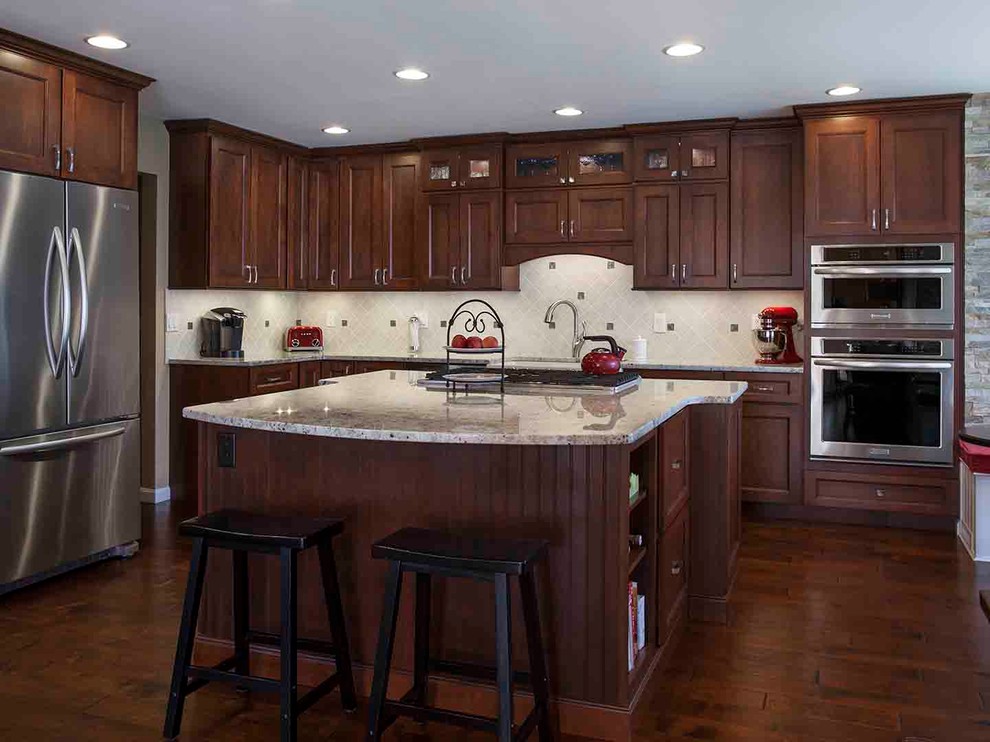 Aspect Cabinetry - Traditional - Kitchen - Columbus - by Cabinetry ...