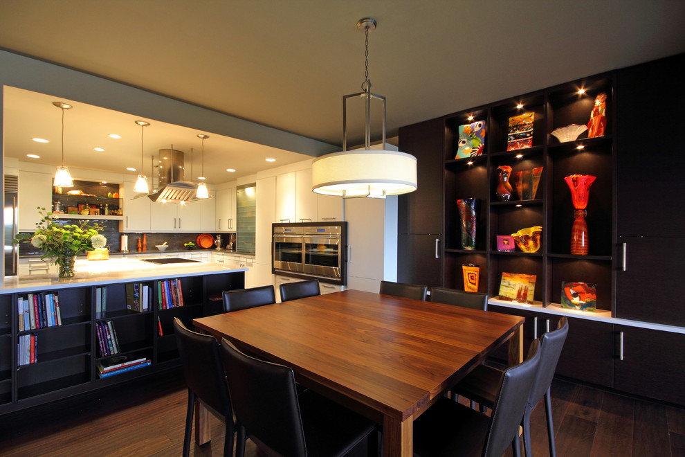 Atlanta Hi Rise kitchen with eat in area - Modern - Kitchen - Atlanta ...