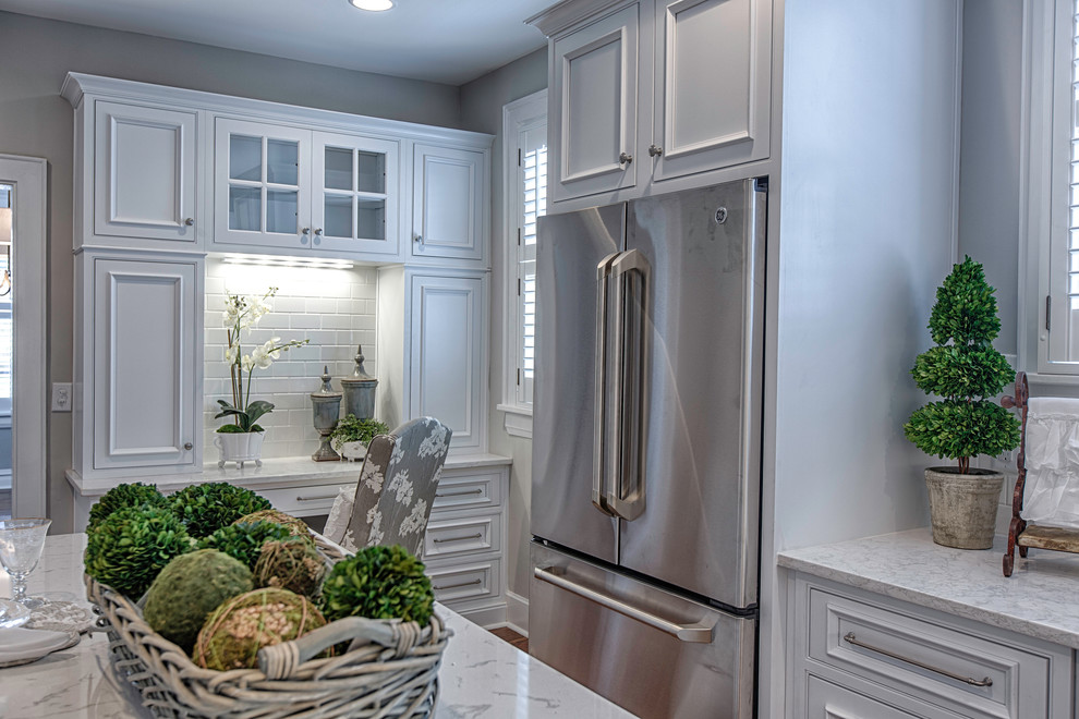 Award-Winning Kitchen Design - Farmhouse - Kitchen - Birmingham - by ...