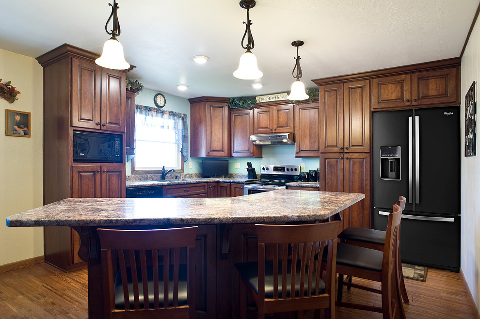 B. Wingen: Canova, SD - Transitional - Kitchen - Other - by HELMÜT | Houzz