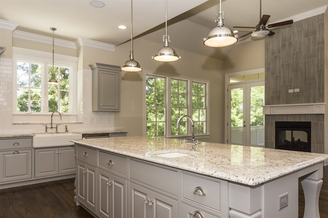 Bahamas White Kitchen Countertop - Classique Chic - Cuisine - Raleigh ...