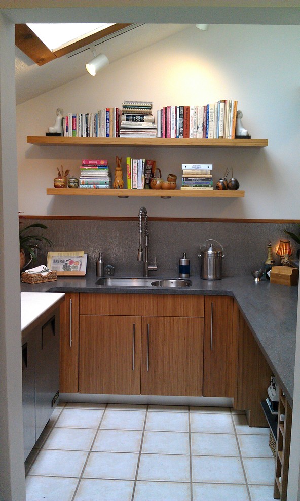 Bamboo Kitchen - Contemporary - Kitchen - Indianapolis | Houzz