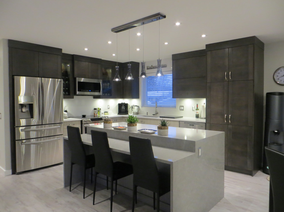 Barrow - Contemporary - Kitchen - Calgary - by Paul Janzen Design Inc ...
