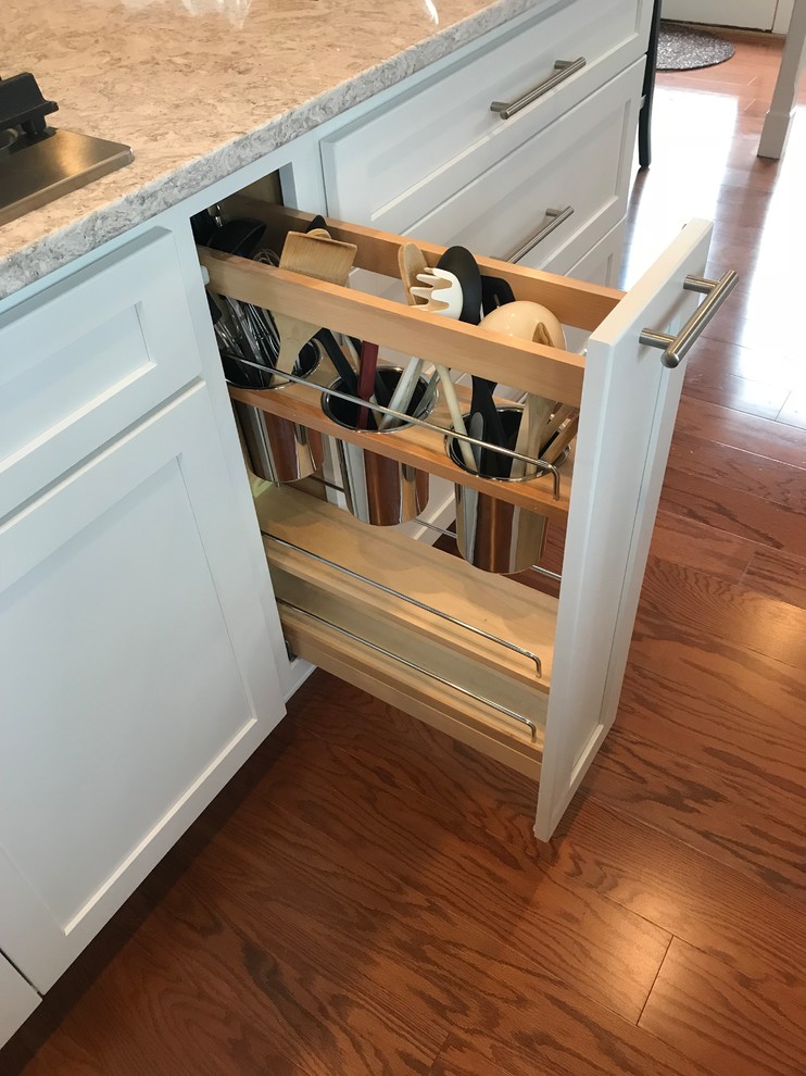 Barton Kitchen by Angela Raines - Traditional - Kitchen - Other - by ...