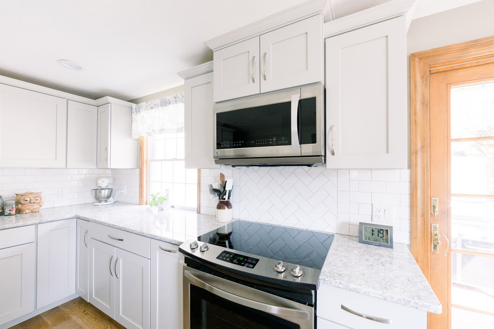 Batavia Kitchen Remodel - Kitchen - Cincinnati - by Siegel Design ...