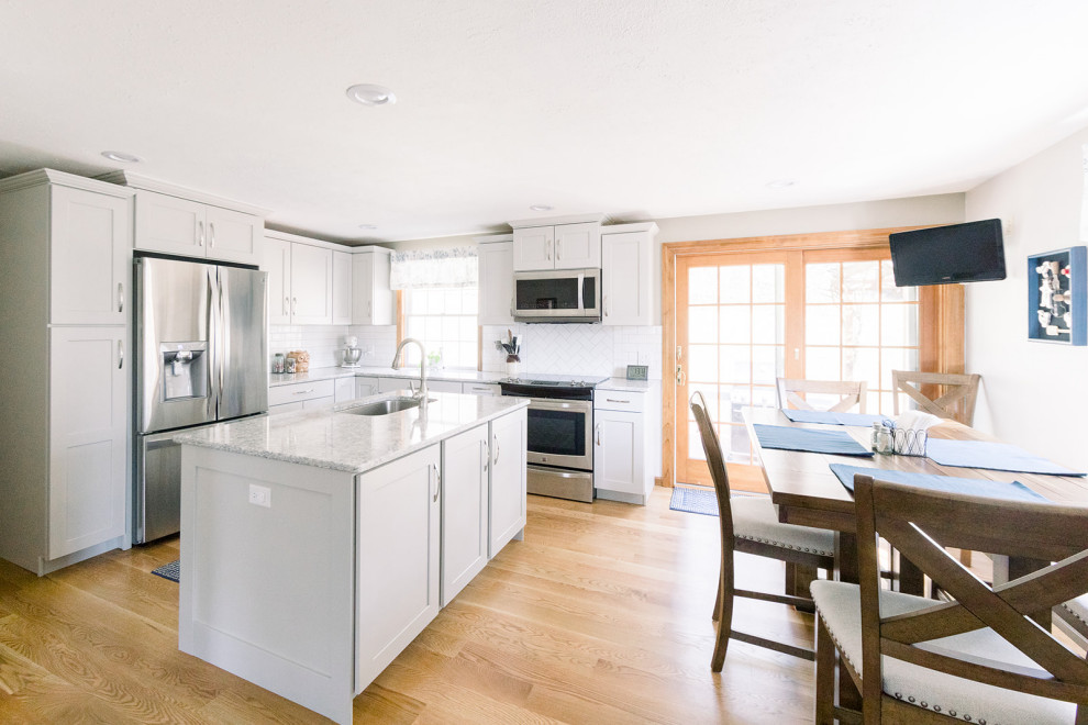 Batavia Kitchen Remodel - Kitchen - Cincinnati - by Siegel Design ...