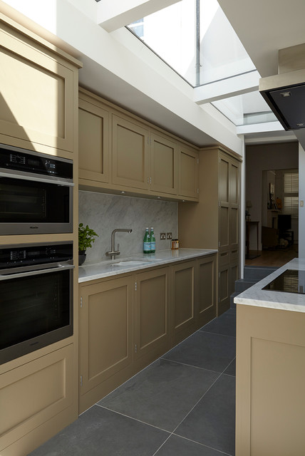 Battersea '2' Handleless Shaker Kitchen - Contemporary - Kitchen ...