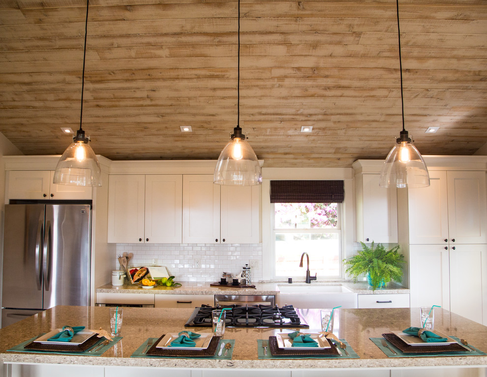 Beach House Kitchen - Beach Style - Kitchen - Hawaii - by Pu'uwai ...