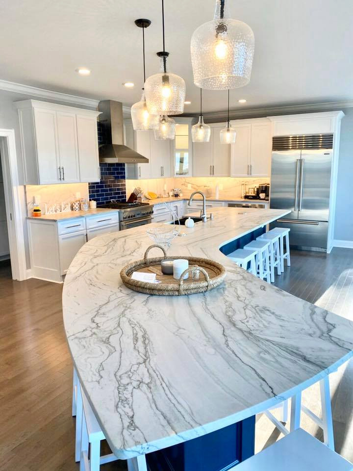 Beachy Kitchen : Florida Wave Quartzite - Kitchen - Baltimore - by ...