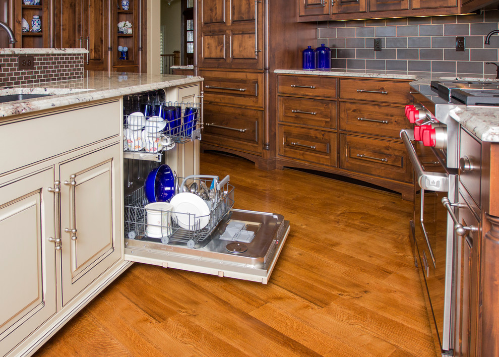 Beaded inset Cabinetry - Traditional - Kitchen - Kansas City - by Wende ...