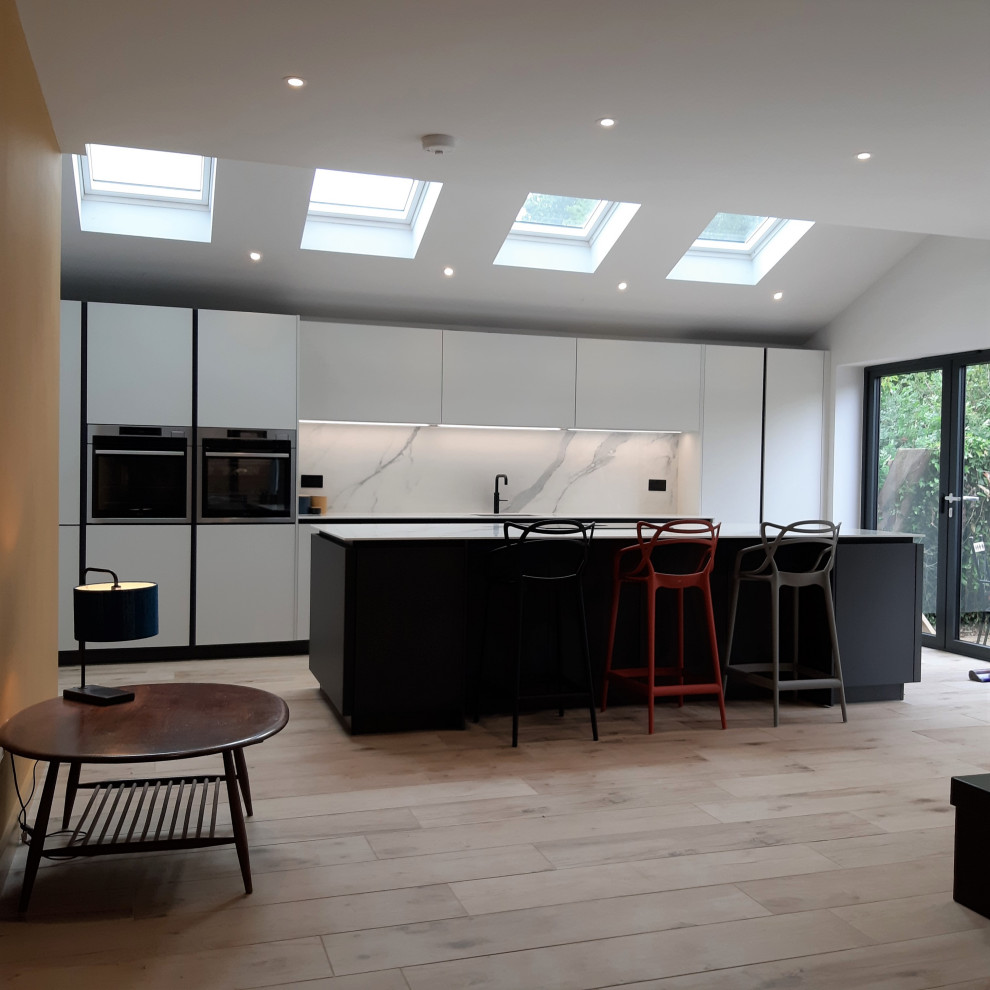 Beautiful open plan kitchen extension - Contemporary - Kitchen ...