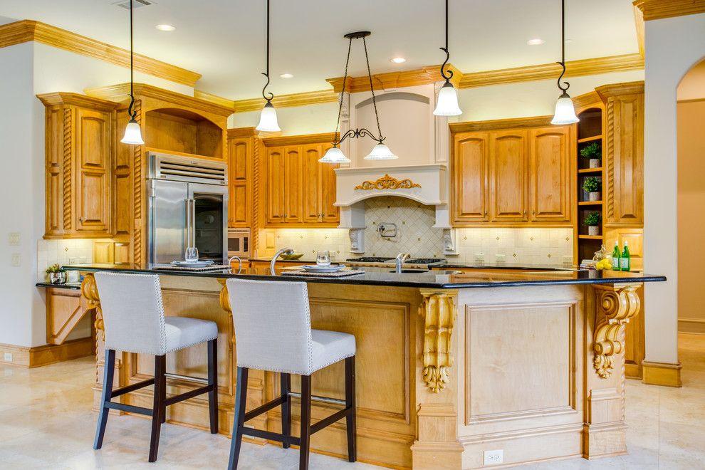 Before and After Staging Rockwall - Traditional - Kitchen - Dallas - by ...