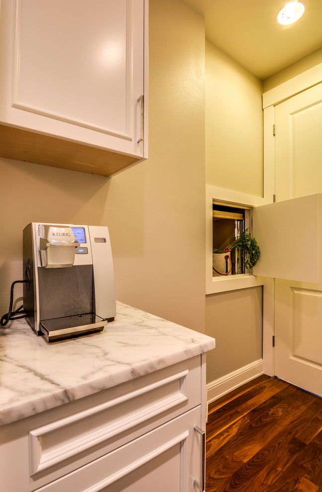Bellevue Custom Kitchen - Dumbwaiter elevator - Modern - Kitchen ...