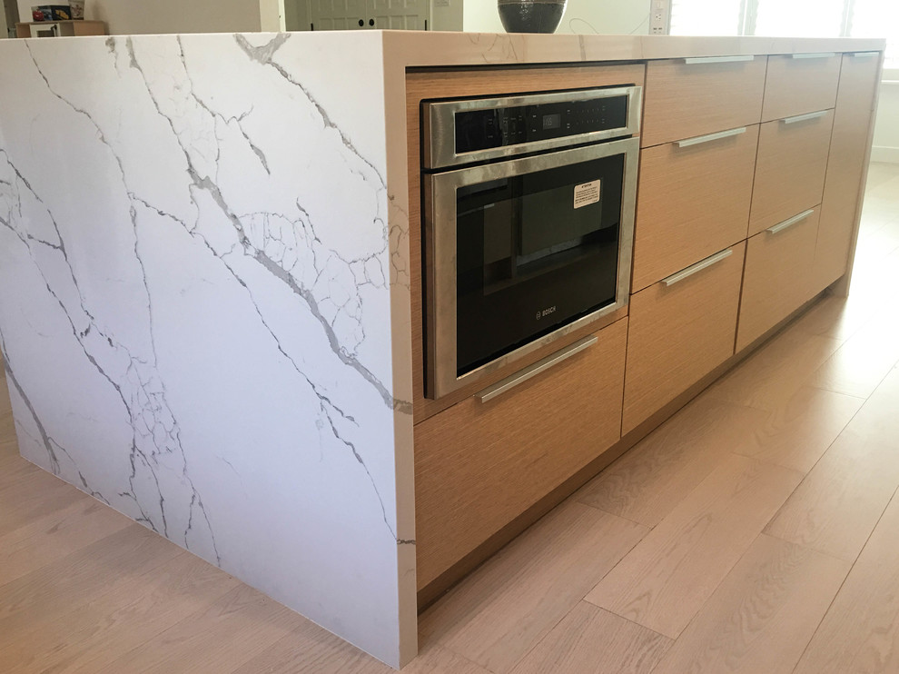 Belmont Modern Rif Oak Kitchen - Modern - Kitchen - San Francisco - by ...